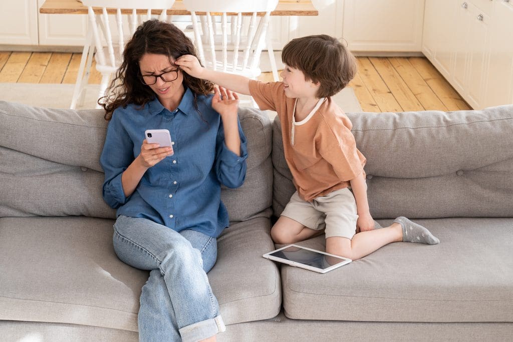 Children and Phone Calls - Meridian Magazine Meridian Magazine