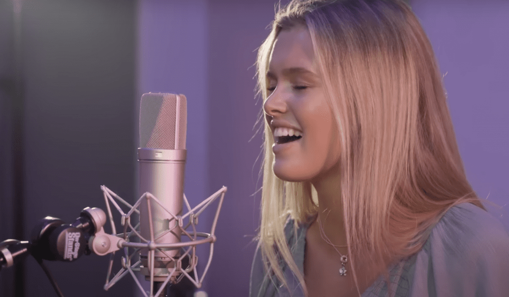 Platinum-ticket American Idol contestant Kenedi Anderson records song ...