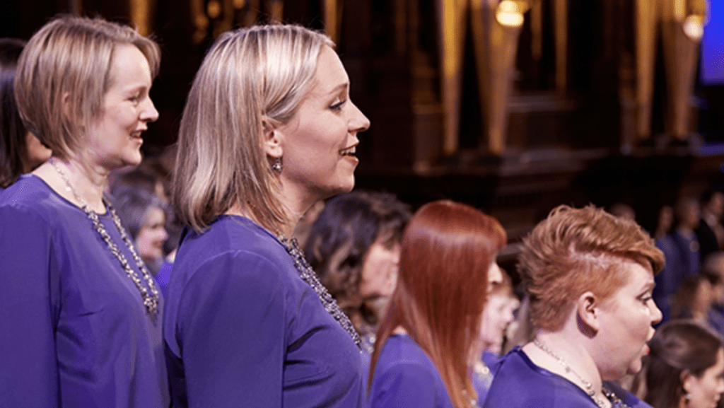 Harmonizing health: The surprising health benefits of joining a choir ...